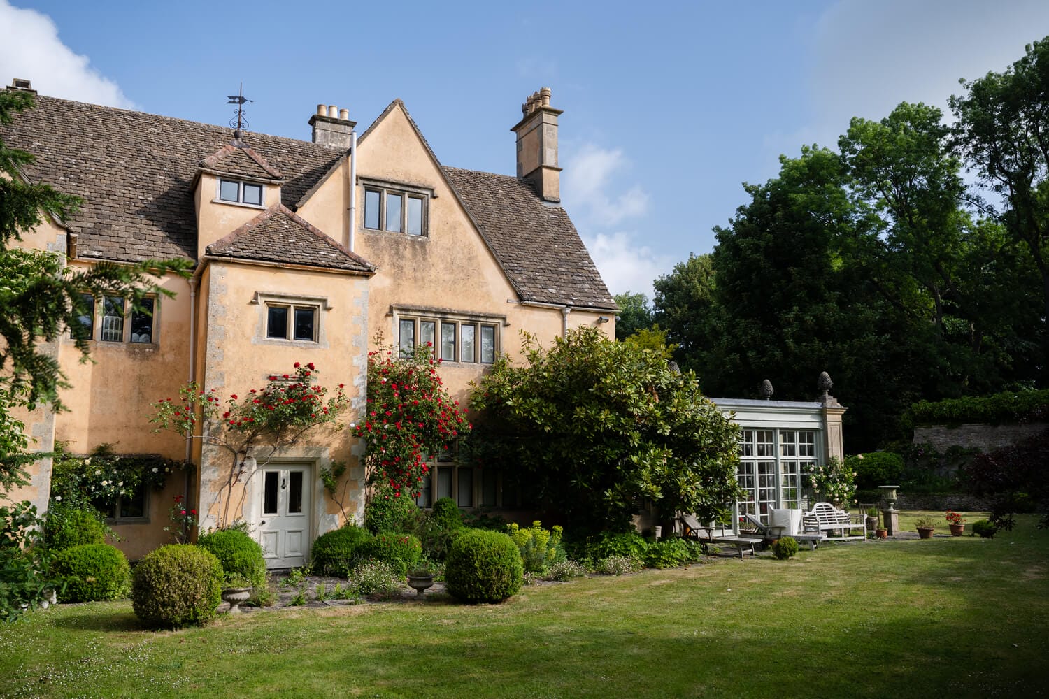 Hillesley House - Blue Book Agency